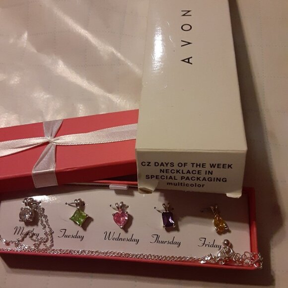 Avon | Jewelry | Avon Days Of The Week Cz Pendants Necklace | Poshmark